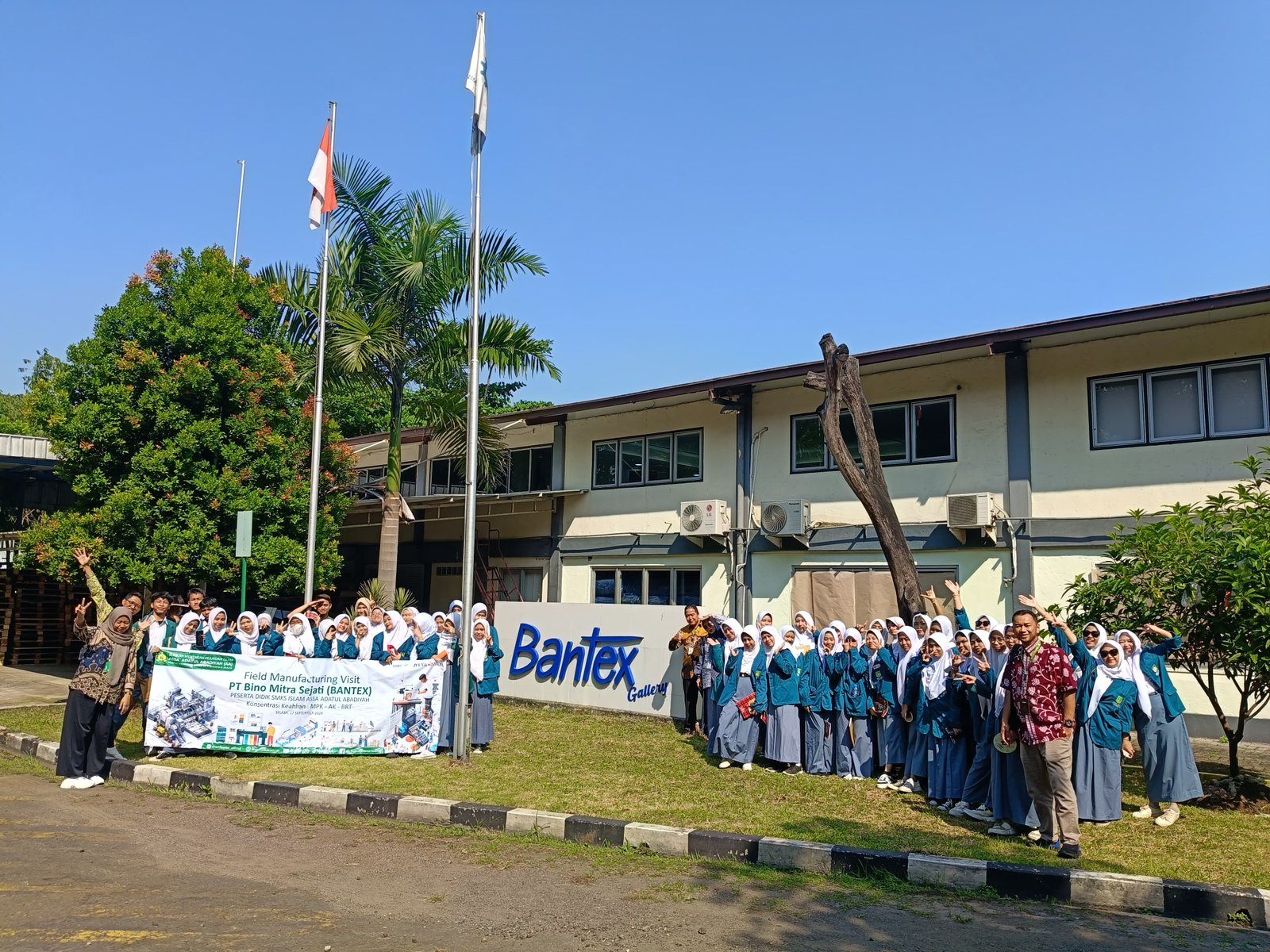 Field Manufacturing Visit PT Bino Mitra Sejati (BANTEX) Peserta Didik ...